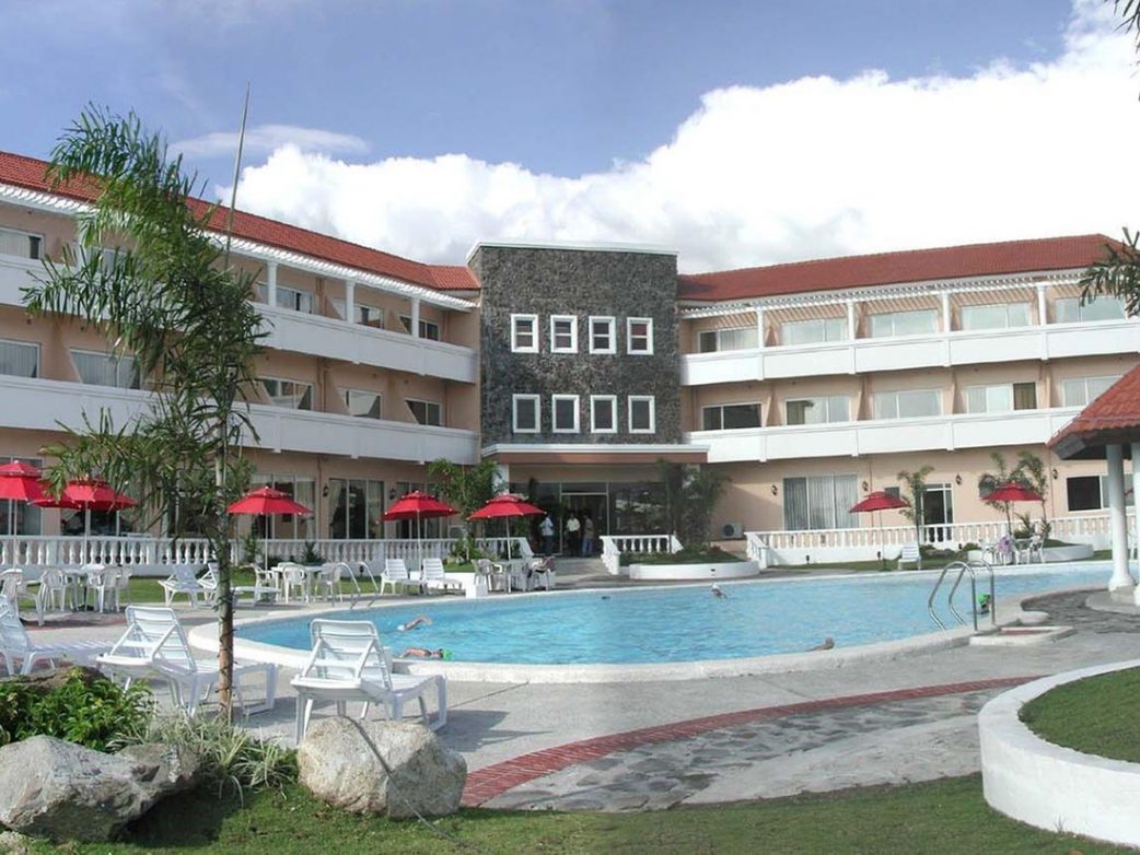 TOP 7 SUBIC BEACH RESORTS - Philippine Beach Guide