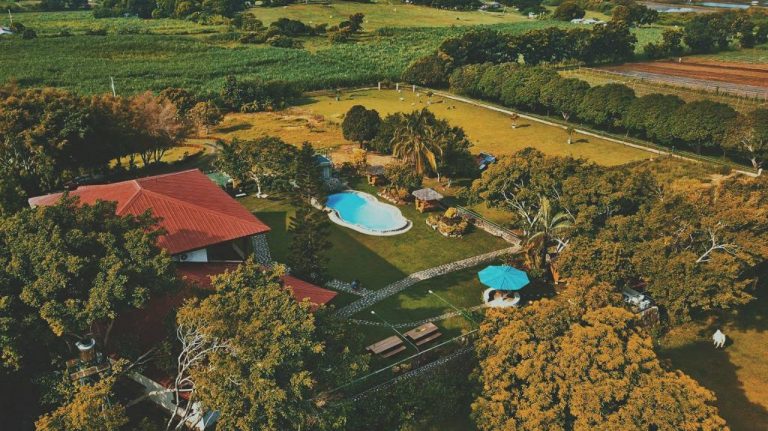 TOP 5 CALATAGAN BEACH RESORT - Philippine Beach Guide